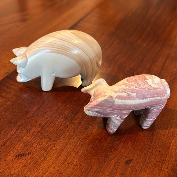 Source Unknown | Accents | Pigs Stone Pigs | Poshmark